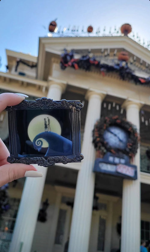 GoPinPro | PinFolios and Officially Licensed Disney Pins