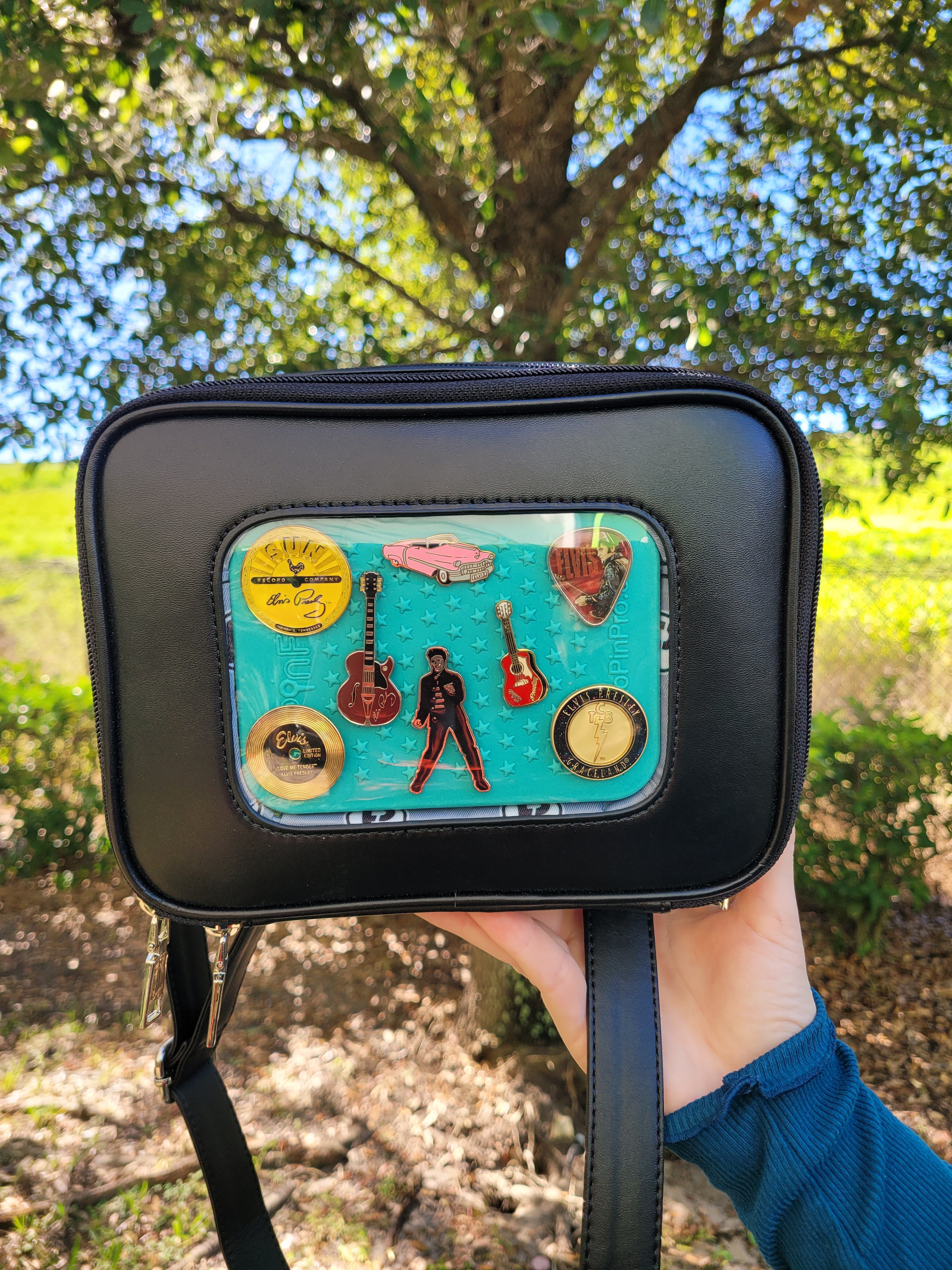 PinFolio XO Pin Bag - The Ultimate Accessory for Pin Enthusiasts – GoPinPro