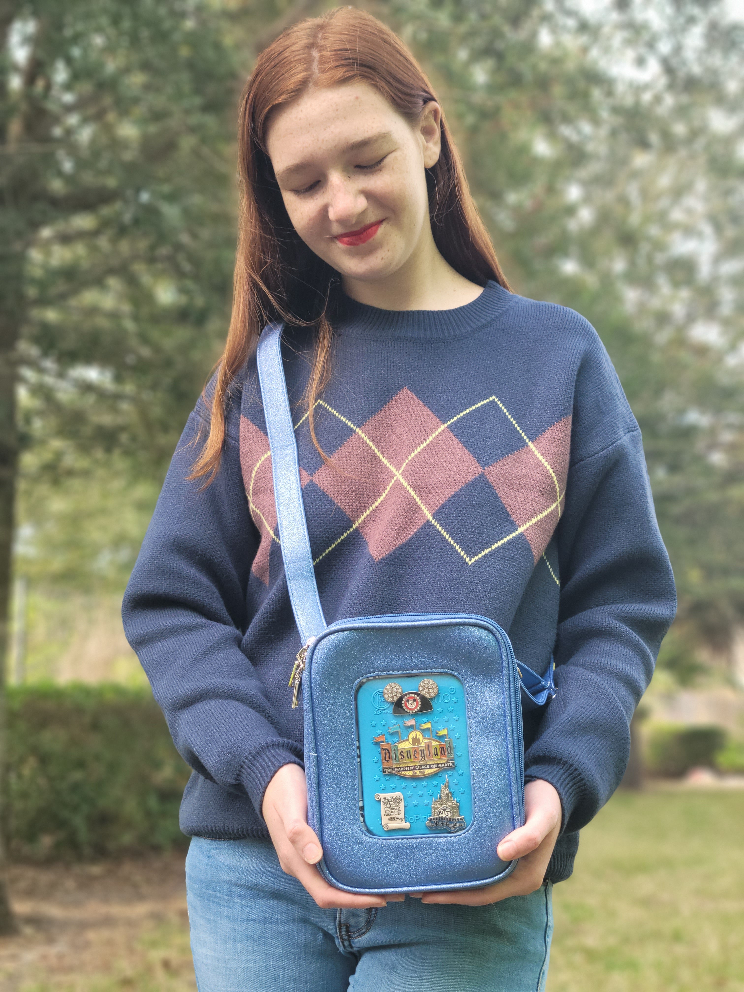 PinFolio XO Pin Bag - The Ultimate Accessory for Pin Enthusiasts – GoPinPro